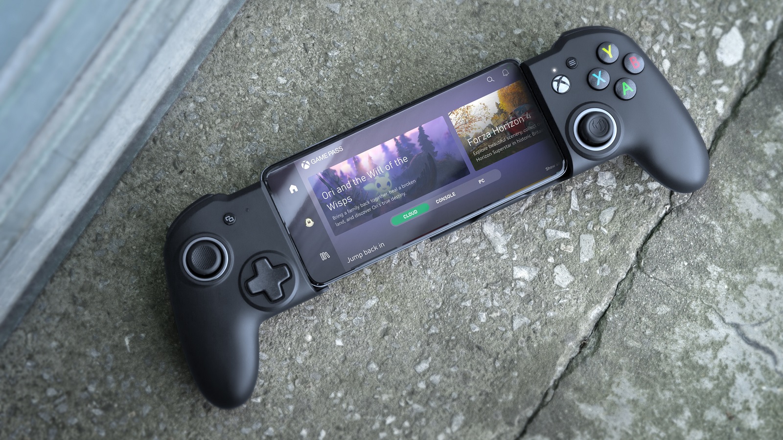The Nacon MG-X Pro Adds Full-Sized Xbox Controls To Your Phone – Total ...